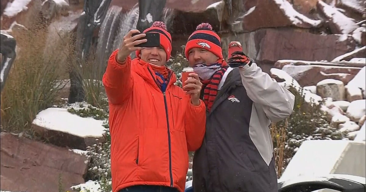 Extreme Cold Doesn't Stop Broncos Country From Showing Up - CBS Colorado