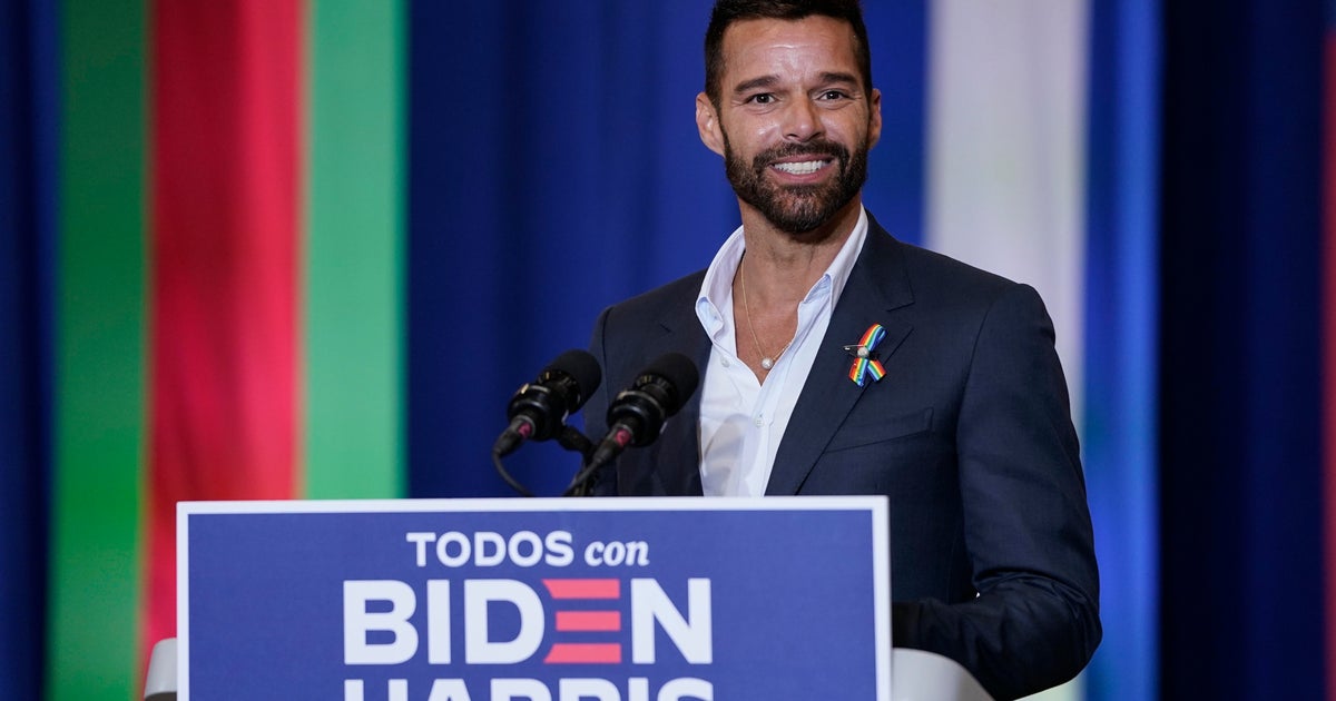 Ricky Martin says it's "super sad" to see Latinos support President ...