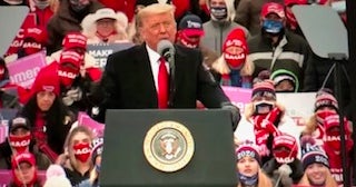 President Trump Holds Rally in Waterford Township - CBS Detroit