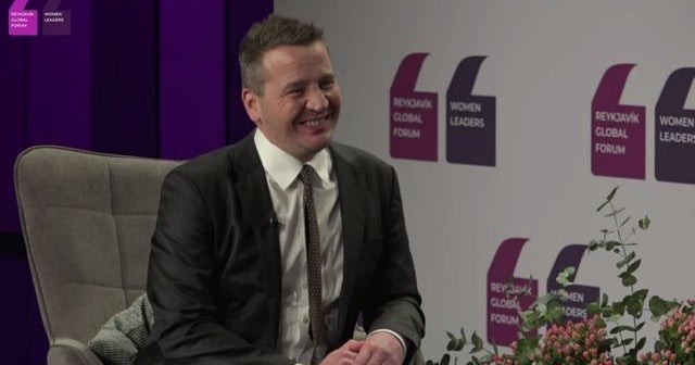 Guðlaugur Thór Thórdarson on “why we should all be feminists” - CBS News