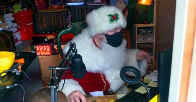 Santa adjusts to new normal amid coronavirus pandemic - CBS News