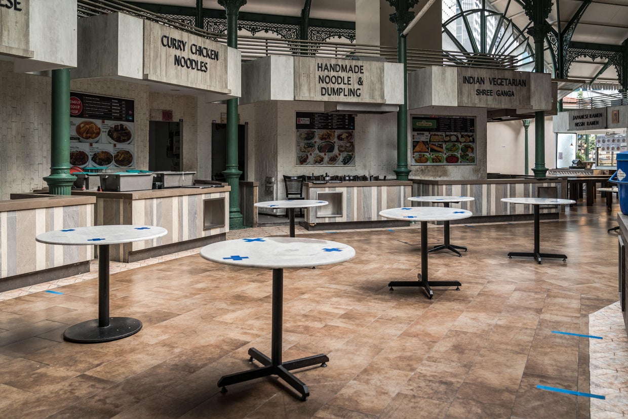 Eerie photos of abandoned malls and retail stores around the world
