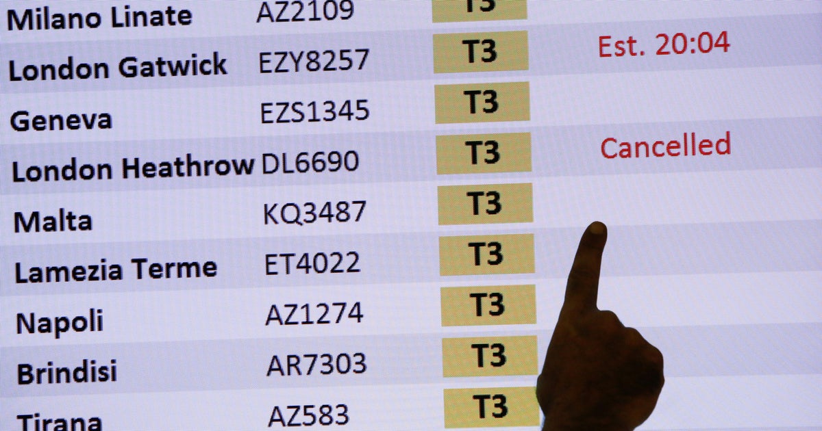 New COVID strain in U.K.: Nations ban flights, impose travel ...