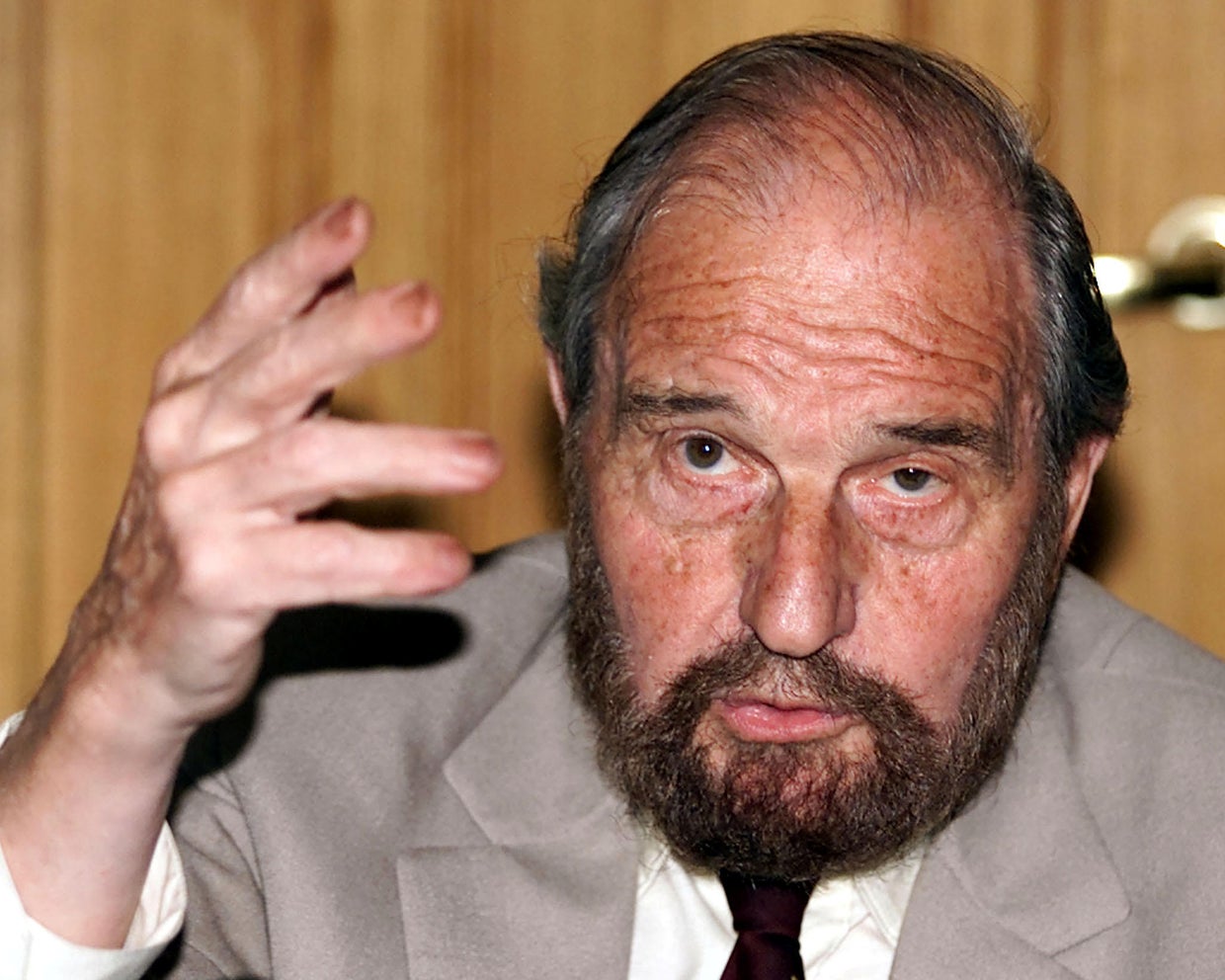 Notorious British double agent George Blake dies in Russia, hailed by ...