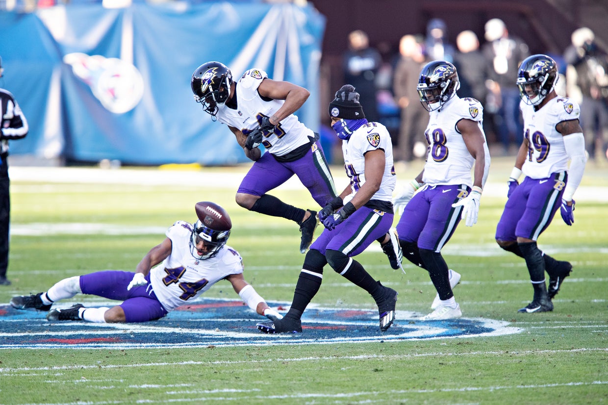 Reports: Ravens' Marcus Peters Fined $15K For Stomping On Titans Logo ...