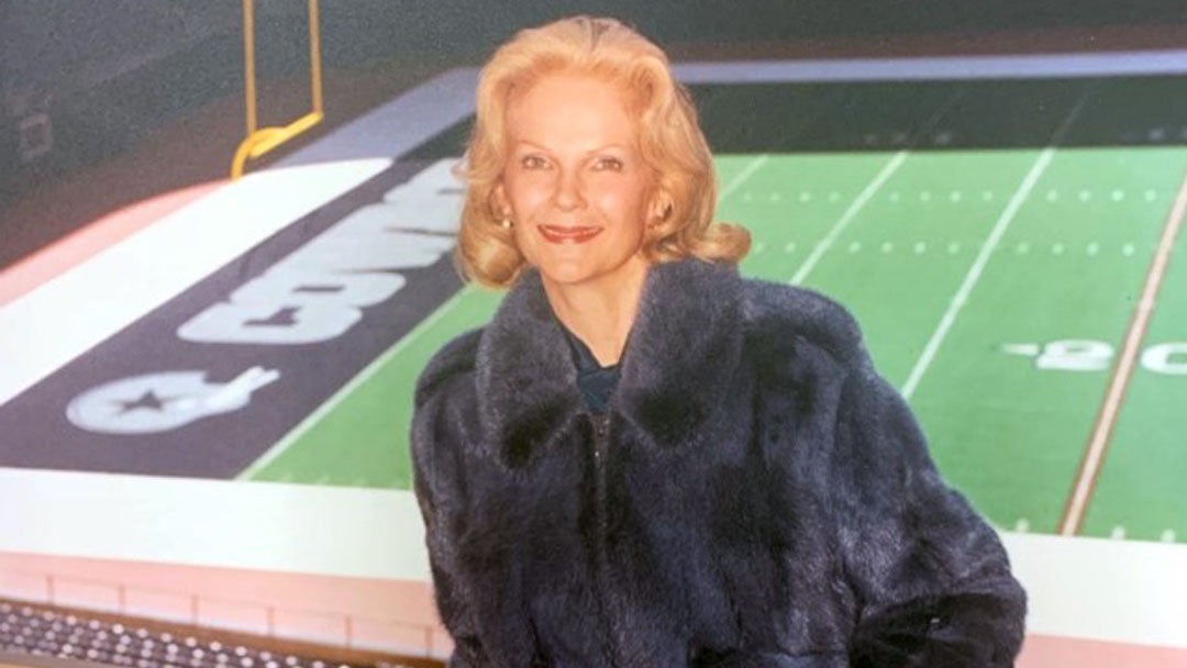 Alicia Landry, Widow Of Legendary, Late Dallas Cowboys Coach Tom Landry ...