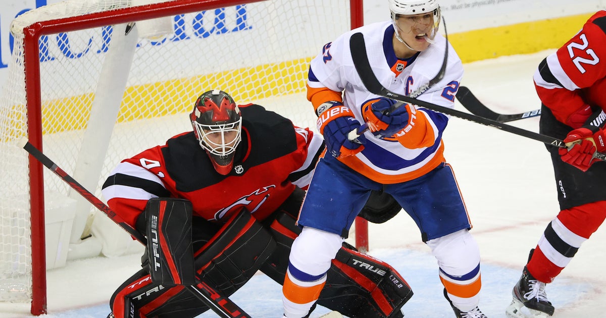 Ty Smith Extends Points Streak To 5, Devils Blank Islanders - CBS New York