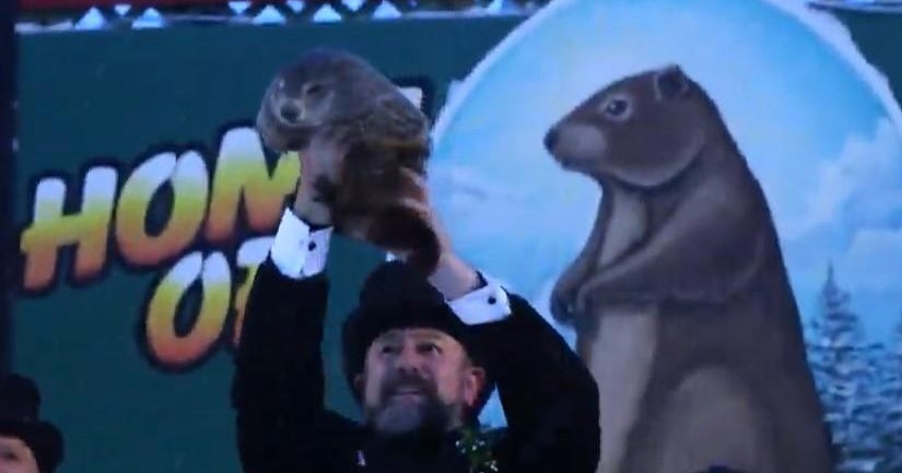Groundhog Day 2021: Punxsutawney Phil predicts 6 more weeks of winter ...