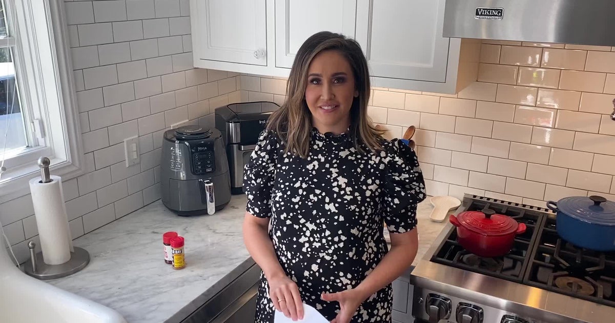 Super Bowl Snacks: Suzanne's Favorite Air Fryer Chicken Recipe - CBS ...