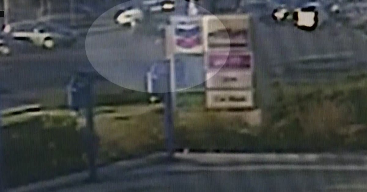 Caught On Camera: Baby Boy Falls Out Of Mom's Car Into Busy ...