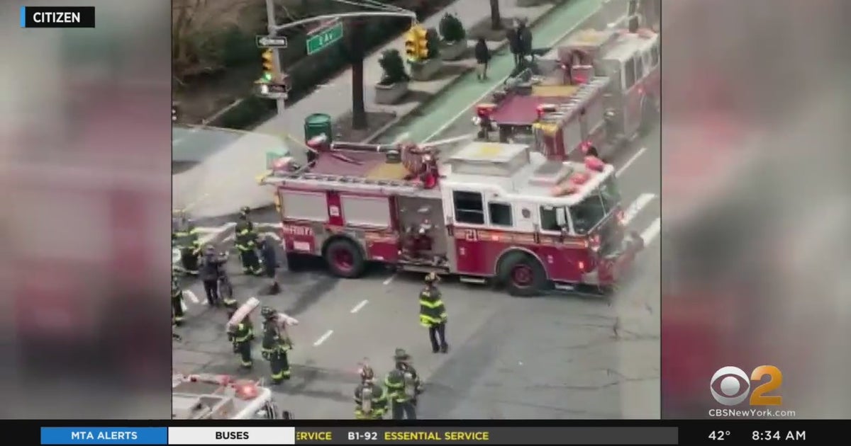 FDNY: 3 Injured In Manhole Fire In Midtown; Con Ed Crews Remain On ...