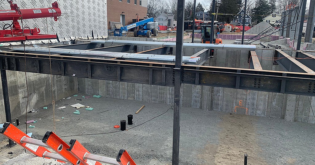 Construction Worker Hurt In 15-To-20 Foot Fall From Steel Beam In ...