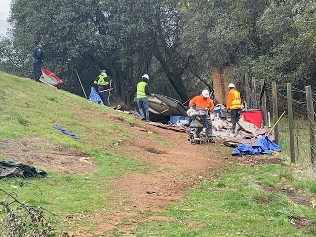 Caltrans Cleaning Up Mountain Of Trash Off Highway 108 In Sierra - CBS ...