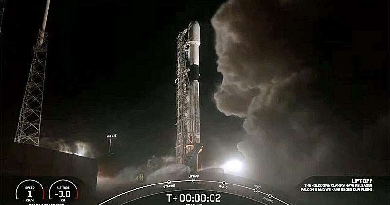 SpaceX sends up 60 more Starlink internet satellites in pre-dawn launch ...