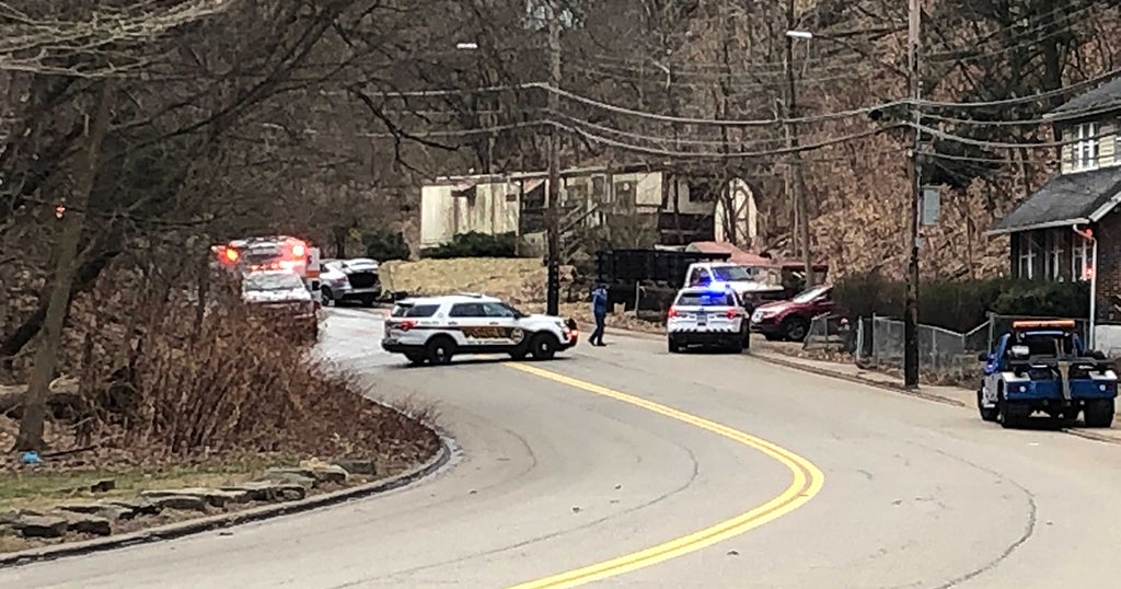 Driver Taken To Hospital After Crash In The West End - CBS Pittsburgh