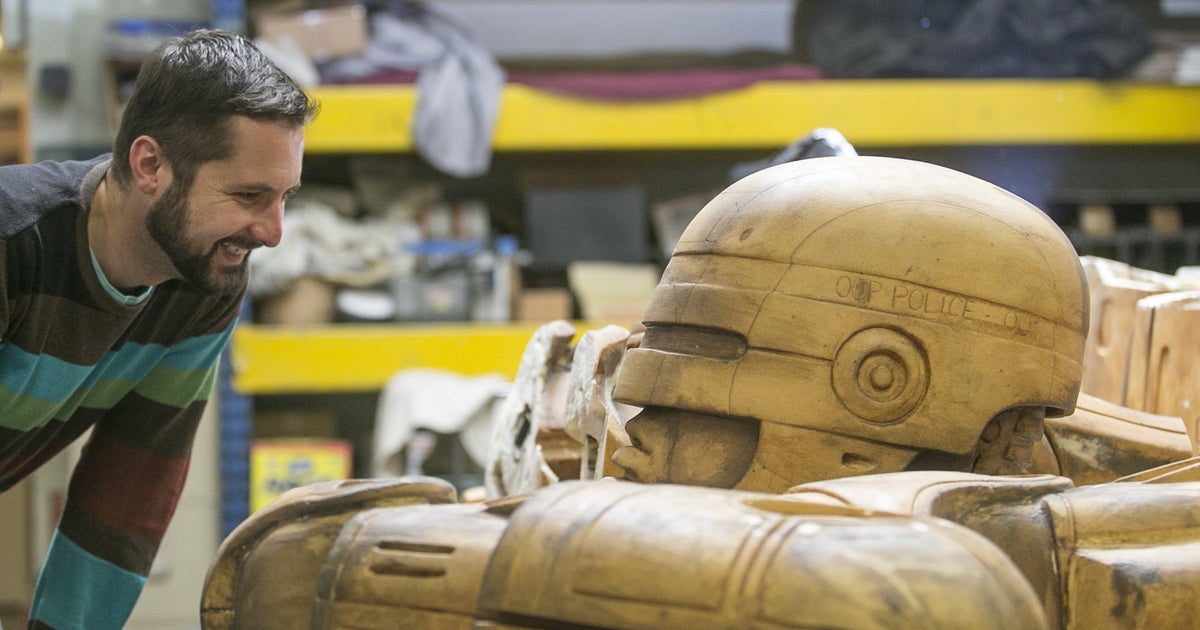 Wisconsin Mayor Is Campaigning To Take Robocop Statue From Detroit to ...