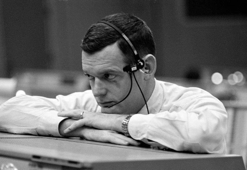 Glynn Lunney, NASA flight director who played key role in Apollo 13 ...