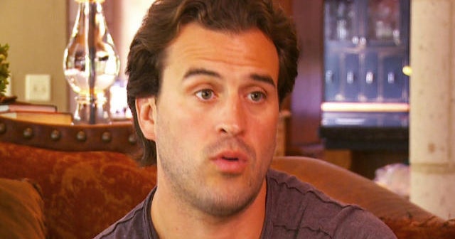 Retired NFL player Ben Utecht fights to keep his memories alive - CBS News