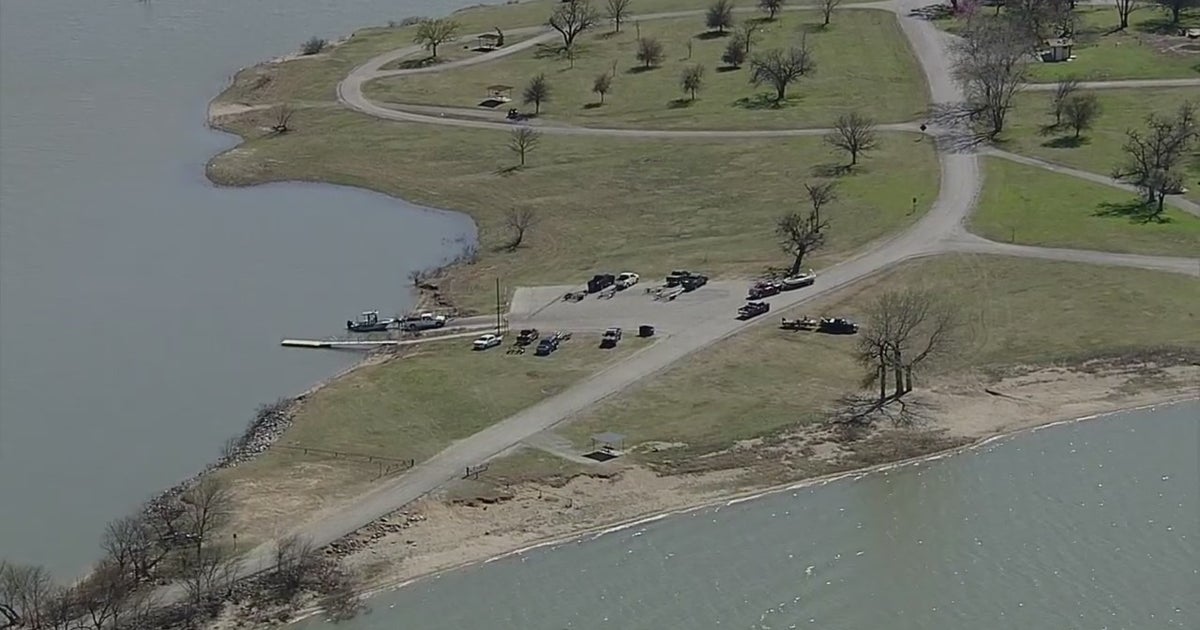Crews Search For Missing 18-Year-Old Believed To Have Drowned In Benbrook Lake - CBS Texas