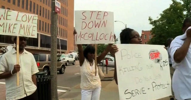Grand jury set to hear evidence amid unrest in Ferguson - CBS News