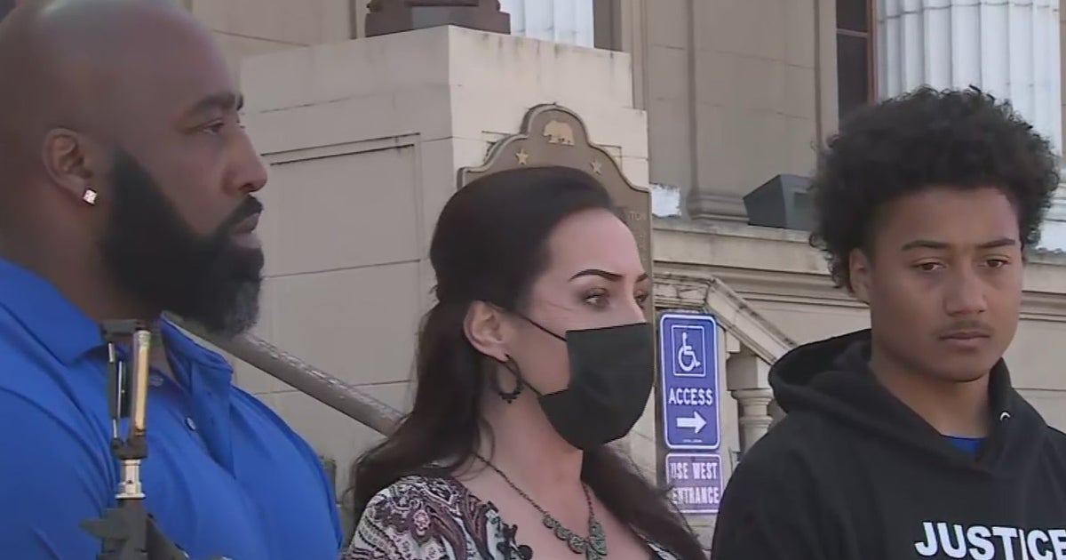 Parents Of Beaten Teen Devin Carter Demand All Officers Fired, Charged ...