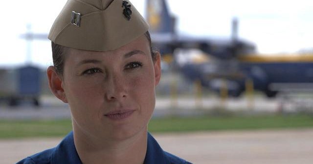 Blue Angels' first female pilot takes flight - CBS News