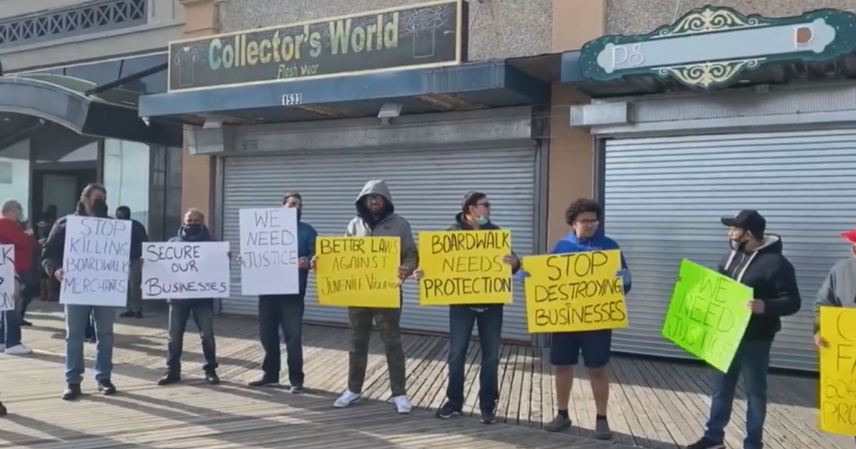 Atlantic City Boardwalk Store Owner Dies Following Robbery Attempt By 2 ...