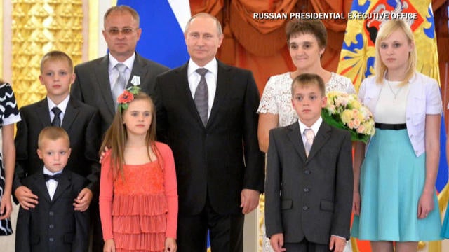 vladimir putin family picture