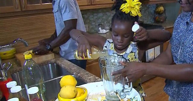 Ten-year-old’s lemonade business inspired by bees - CBS News