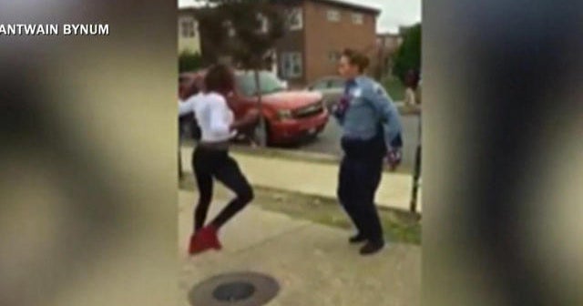 Police breaks up teens fight, gets into dance battle - CBS News