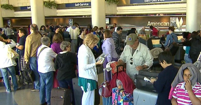 NYC-area airports join outrage over TSA security lines - CBS News