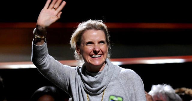 "Eat, Pray, Love" author finds new love - CBS News