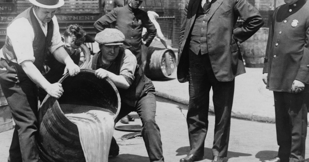 What America looked like in 1921 at the start of the Roaring 20s