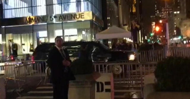 Trump defies protocol, ditches press pool - CBS News