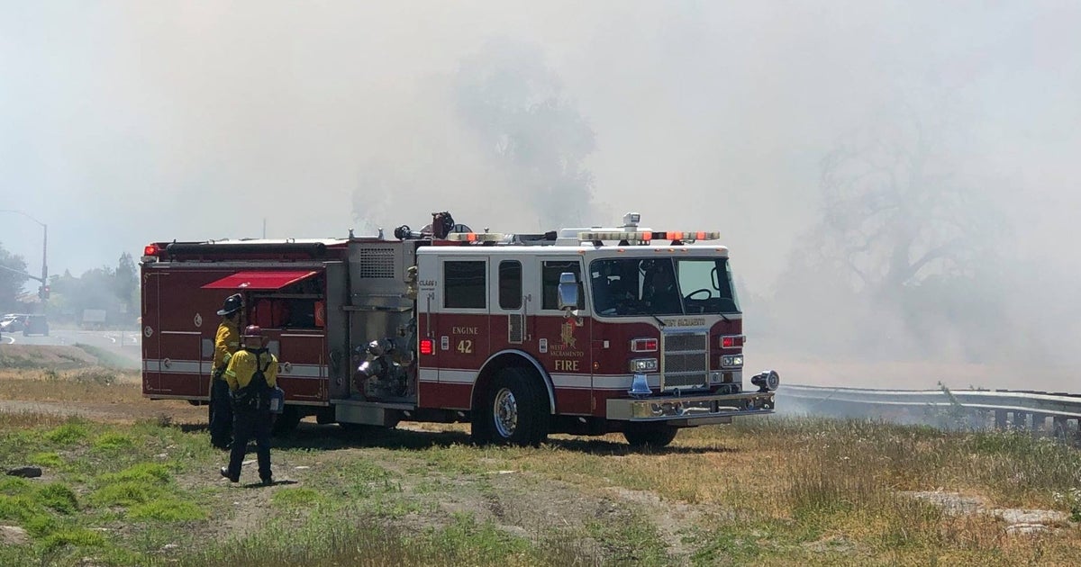 Grass Fire Fueled By Dry, Windy Conditions Burns Near Port Of West ...