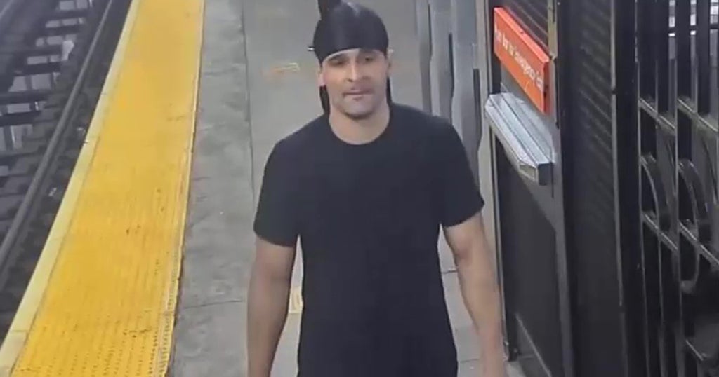 Caught On Video: Suspect In Brooklyn Subway Beating - CBS New York