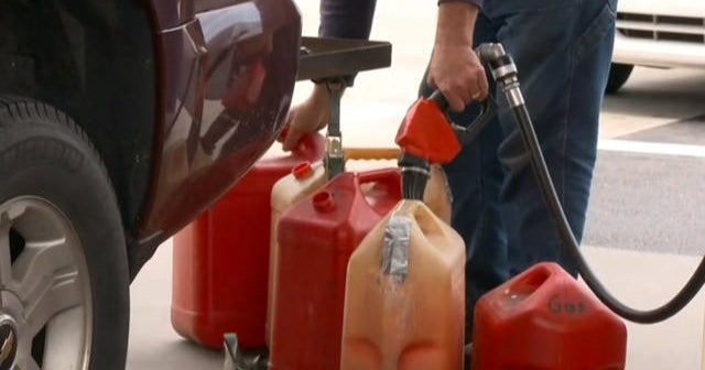 Panic buying causes gas shortages after pipeline cyberattack - CBS News