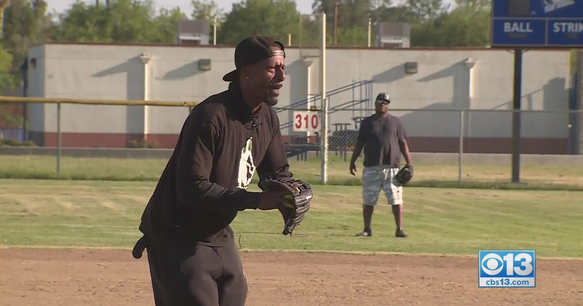 Sacramento Police Descend On Del Paso Heights For Friendly Softball ...