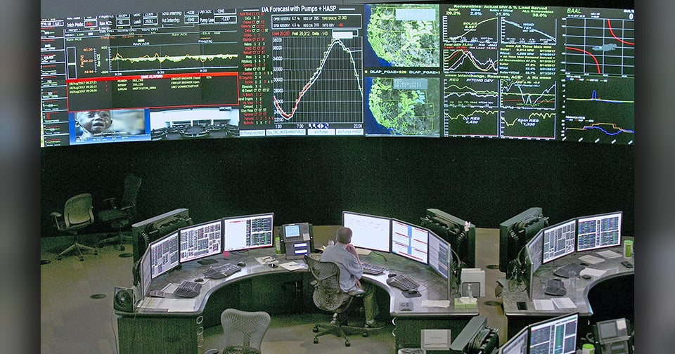 Cal ISO Poised to Issue Monday Flex Alert With Temperatures Expected to ...