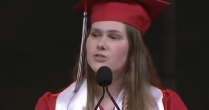 Dallas high school valedictorian Paxton Smith scraps speech, makes ...