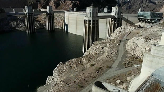 "Mega-drought" takes dramatic toll on Colorado River system that ...
