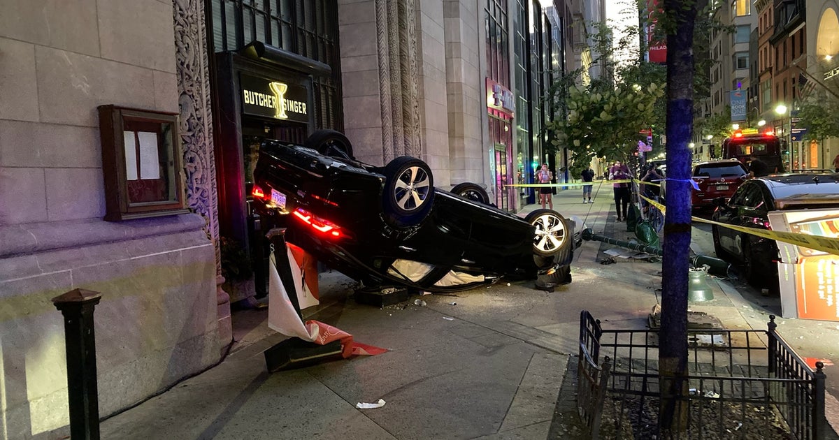 Police: 1 Person Injured In 3-Vehicle Crash In Center City - CBS ...