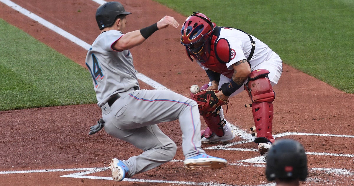Tyler O'Neill Hits Tiebreaking Double, Cards Top Marlins 4-2 - CBS Miami