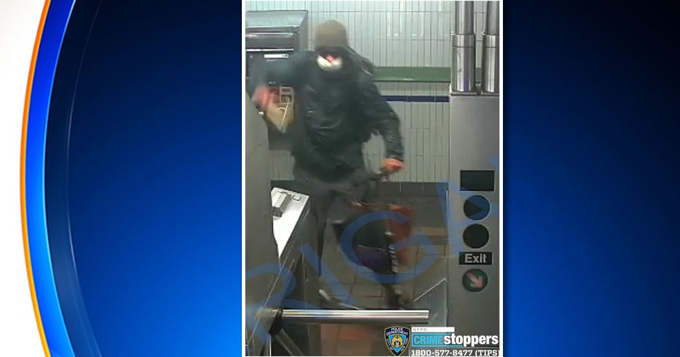 Caught On Video: Vandal Smashes OMNY Screens In Subway - CBS New York