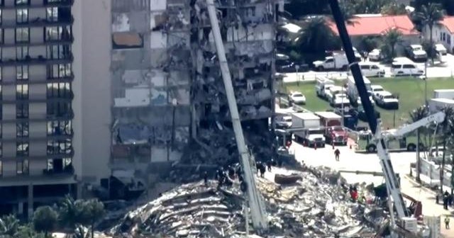 Officials seek answers after deadly Florida building collapse - CBS News
