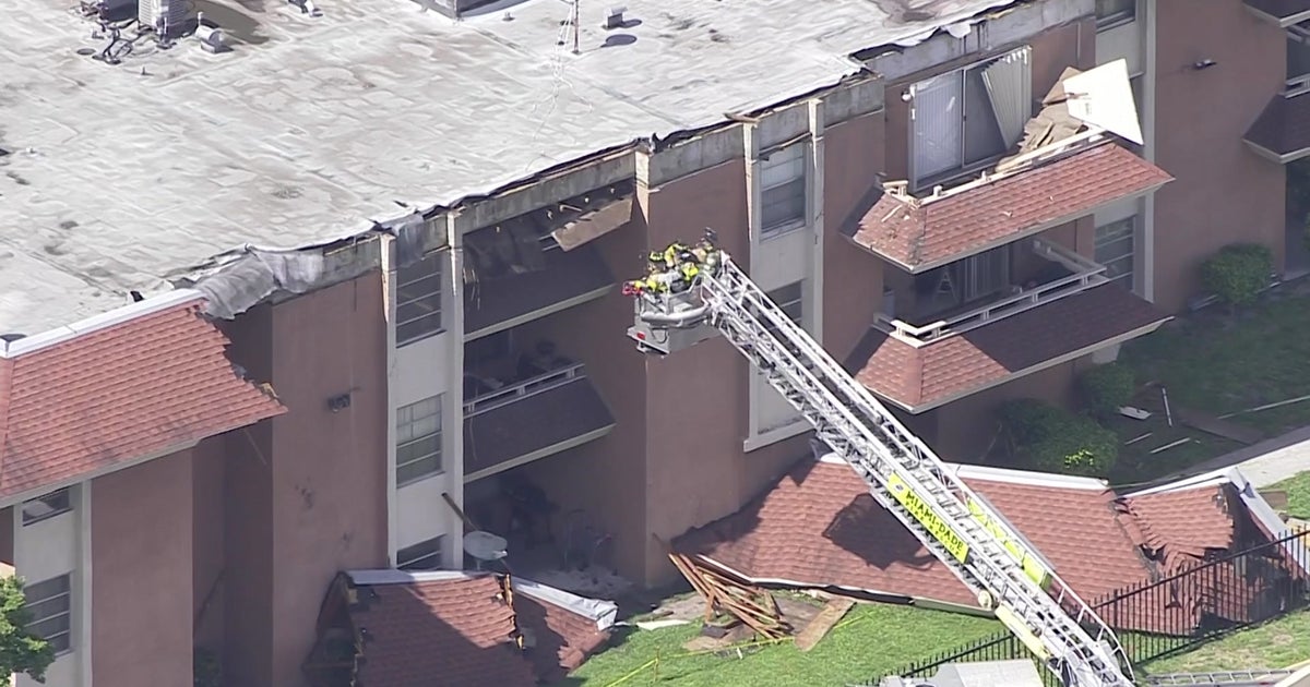 Partial Roof Collapse Leads To Building Evacuation In Northwest Miami ...