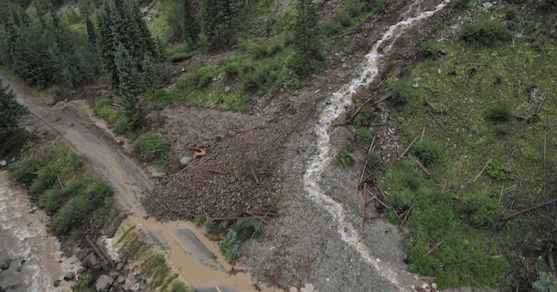 Mud & Rockslides Overtake Several Colorado High Country Highways - CBS ...