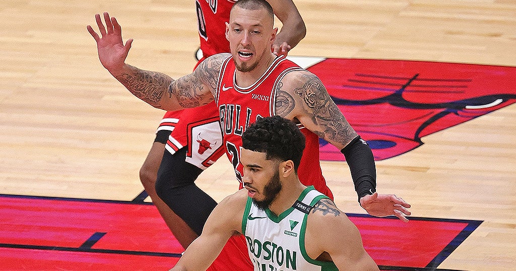 Daniel Theis Gets Paid, Signs $36 Million Deal With Rockets - CBS Boston