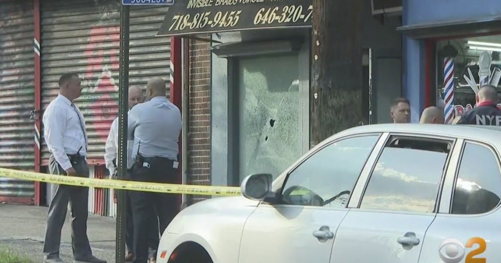 Woman Teen Shot Inside Staten Island Hair Salon Cbs New York