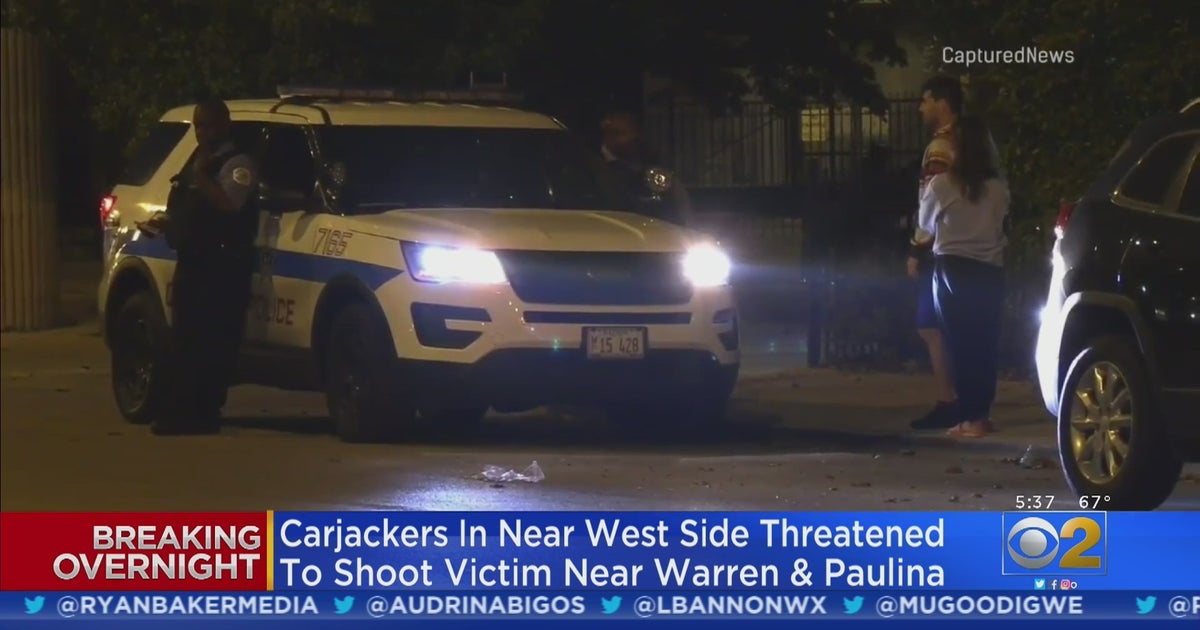 Carjackers On Near West Side Threaten To Shoot Man - CBS Chicago